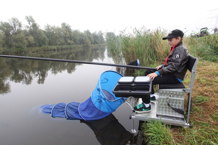 Hengelsportwinkel Koopman in Bennebroek heeft het zwaar: ’Polen en ...