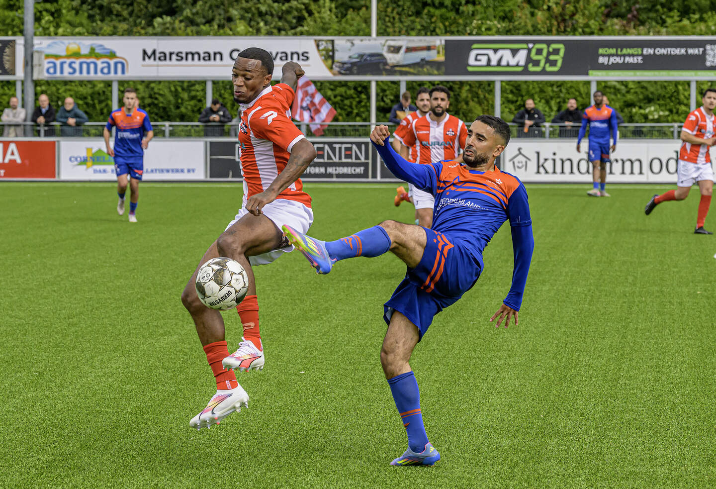 Olympia Haarlem degradeert naar tweede klasse omdat de pijp leeg is bij ...