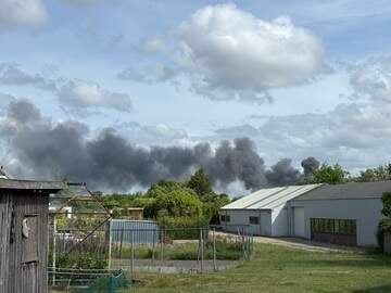 Brand bij bedrijf op Hillegommerdijk in Zwaanshoek | Noordhollands Dagblad
