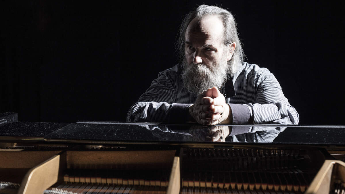 Wereldrecordhouder pianospelen komt vrijdag naar de Phil: genie of ...